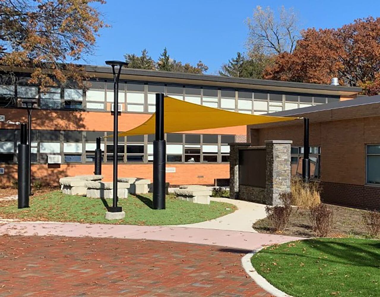 The Benefits and Design Elements of an Outdoor Classroom